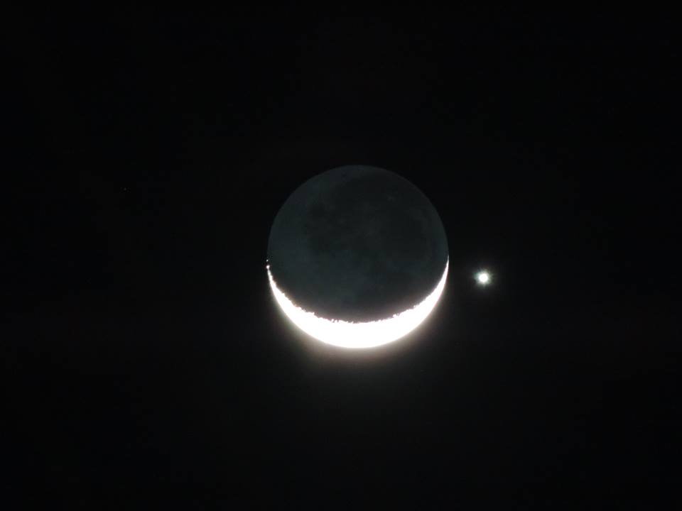 Lua e Vênus: namoro encantou a noite de domingo. Veja fotos! | Só ...