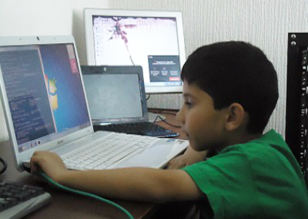 Gênio dos computadores tem 5 anos - Só Notícia Boa