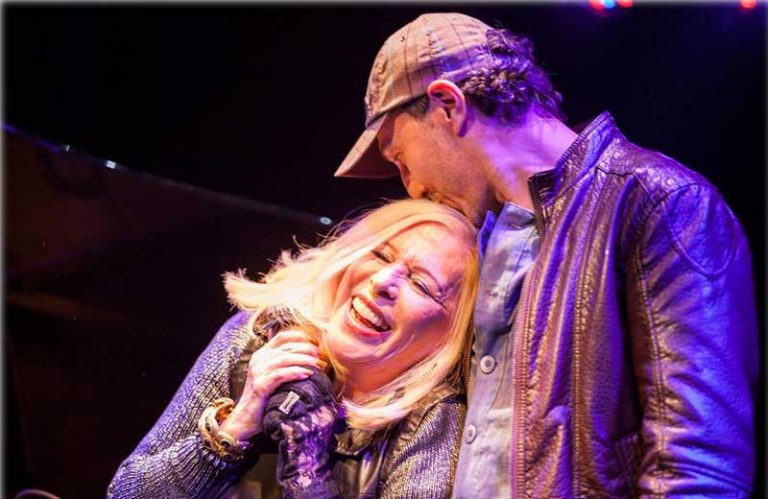 Vanusa vence depressão e lança CD de MPB após 20 anos - Só Notícia Boa